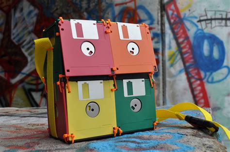 16 Absolutely Amazing Ways To Recycle Old Floppy Disks Top Dreamer