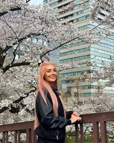 Picture Of Alisha Love