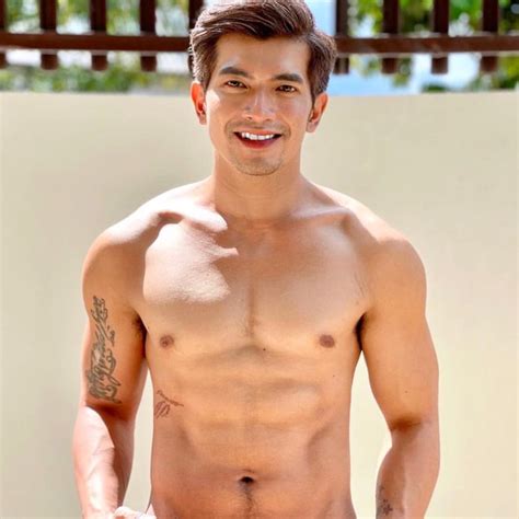 Hotguys รวมหนุ่มน่ากิน ช่วยรีทวิตด้วยน้า Rt 70k On Twitter ก่อนนอน