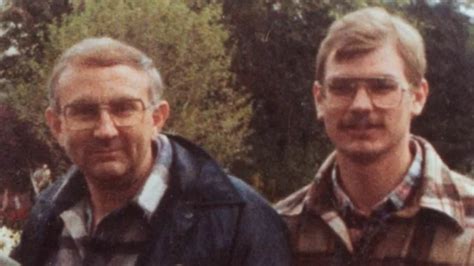Jeffrey Dahmers Father Lionel Dies Aged 87 In Hospice Care After Years