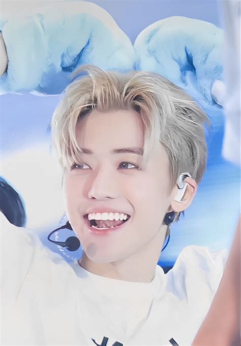Jaemin🤍 In 2023 Gambar Pacar Fotografi Orang Orang