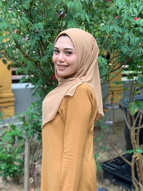 Awek Tudung Hisap Tumblr Paul Mathis