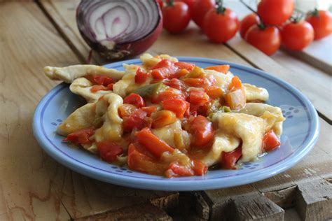 Bocconcini Di Pollo Ai Peperoni In Padella I Manicaretti Di Nonna Lella Carne