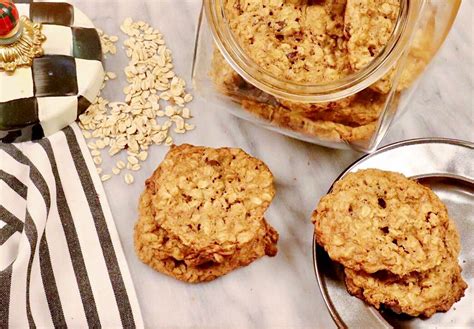 Oatmeal Peanut Butter Chocolate Chip Cookies