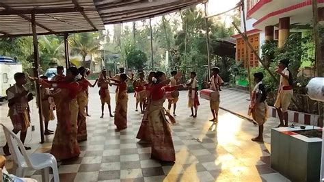 চাওঁতে চাওঁতে বহাগ আহি পালেহি। এপাক নাচি দিয়ো।gallery Dump Youtube