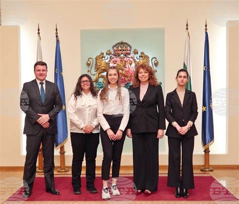 Илияна Йотова Образованието е в основата на пътя към развитието Утро