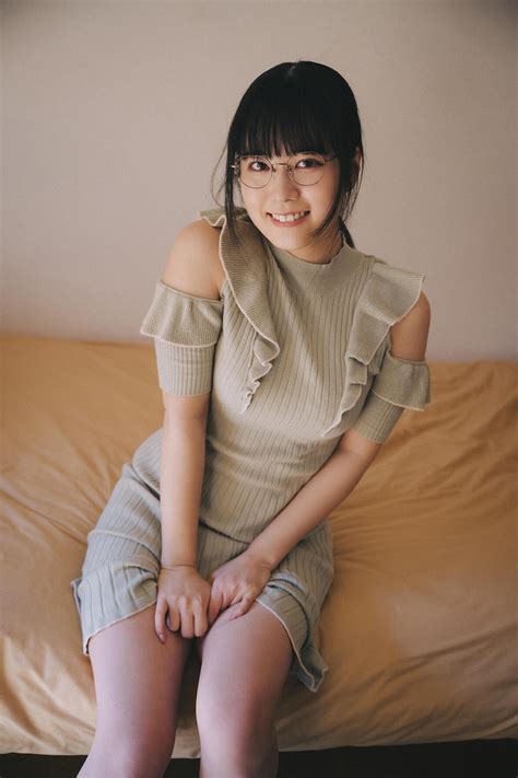 東雲うみ东云海写真集彼女が部屋でしたいこと 哔哩哔哩