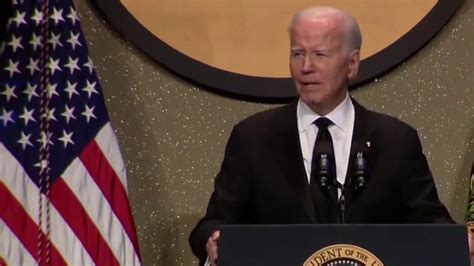 Poll Finds Voters Concerned By Bidens Age