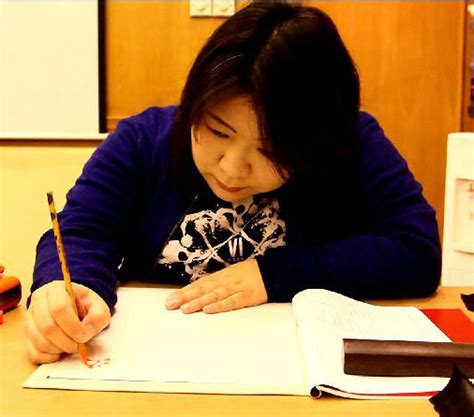 成都の大学のウクライナ人留学生が「美しすぎる」と話題に 3 人民網日本語版 人民日報