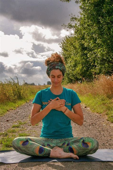 Hatha Yoga Für Anfängerinnen Und Wiedereinsteigerinnen Yoga Atelier Bonn