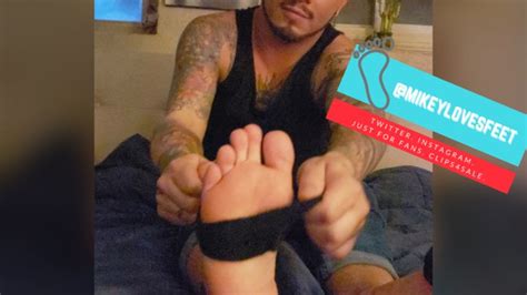 Seth Knight Shows Off His Feet Gay Feet M Foot Fetish