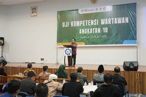 Wakil Rektor I UM Bandung Tabayun Penting Di Tengah Derasnya Arus