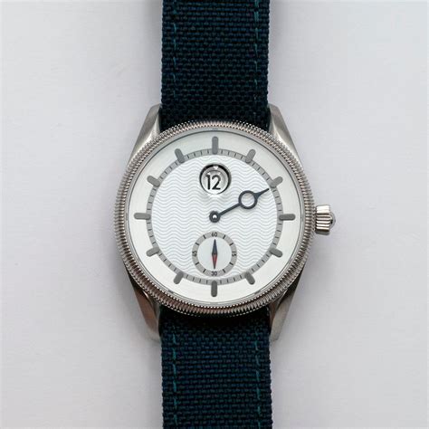 Vario Navi Jump Hour Cloud White Small Seconds Compass