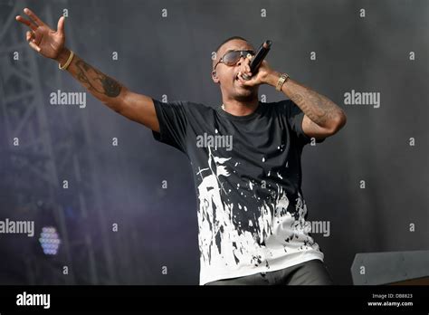 Us Singer Nas Performs On Stage During The Wireless Festival At The