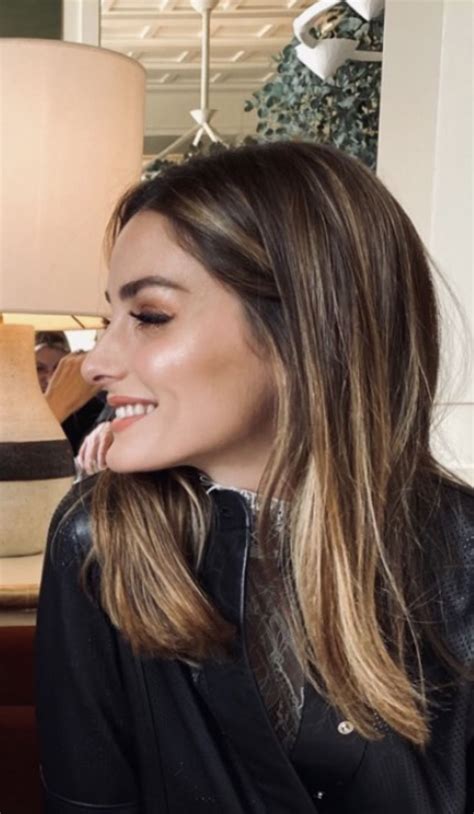 Pin By Martha Hogner On Balayage Hair Balayage Hair Brown Hair