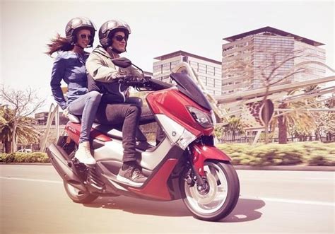 Ini Alasan Nmax Xmax Pcx Tetap Pakai Twinshock Ketimbang Monoshock Semua Halaman Hai