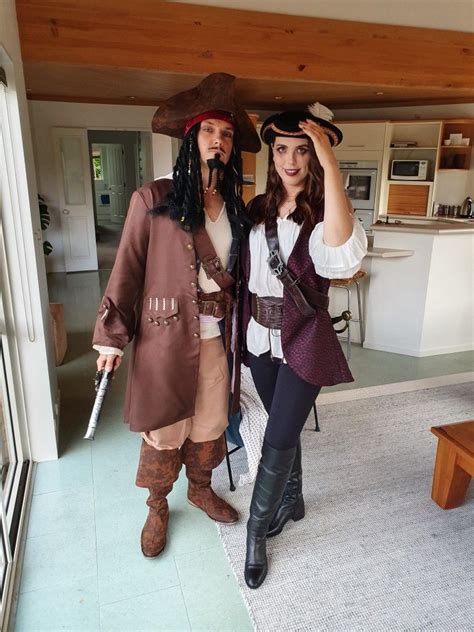 Pirate Couples Costume Halloween Diy Pirates Of The Caribbean Costume