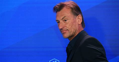 Équipe De France Féminine Hervé Renard Premiers Pas Dans Un Nouveau Monde