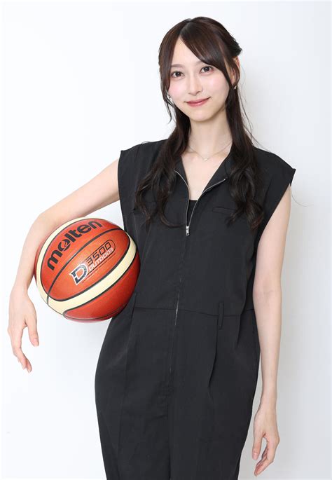 バスケ部出身の乃木坂46弓木奈於「日本代表の方々は気持ちや精神面で絶対にビッグ」w杯エール 坂道写真ニュース 日刊スポーツ