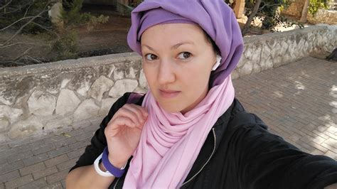 Болталка Кролики Во Дворе Как Плавать в Басике в Гордом Одиночестве Когда Вокруг Толпа