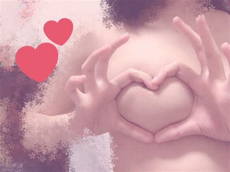 Heart Shaped Oppai Challenge Sweeps Social Media Sankaku Complex