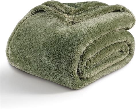 Berkshire Blanket Classic Extra Fluffy™ Plush Blanket Twin