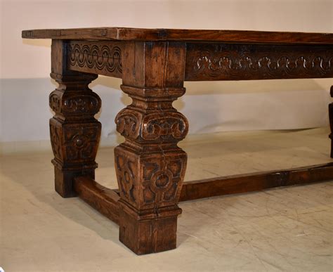 16th Century Period Elizabethan Carved Table Of Substantial Size For