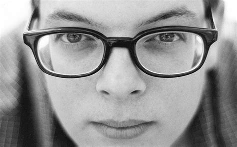 Patrick Drolet Centre Du Théâtre Daujourdhui