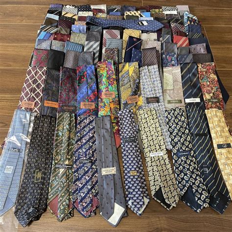 【やや傷や汚れあり】ネクタイ110本以上大量セットまとめ売り エルメス フェンディ サルヴァトーレフェラガモ クリスチャンディオール