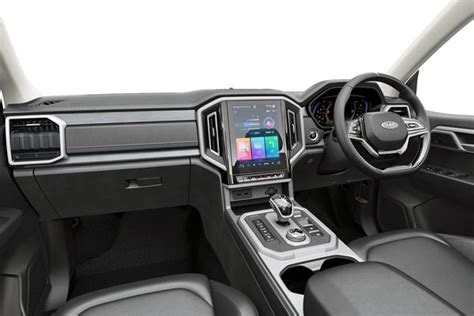 Nova picape da Jac é vista em testes no Brasil versão elétrica chega