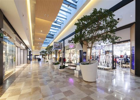 Centro Comercial La Gaviatodo Está En Madrid