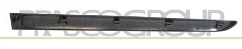 MOLDURA PUERTA TRASERA DERECHA NEGRO LISO MOD 5 PUERTAS Prasco S P A