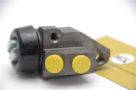 Classic Mini Right Hand Front Wheel Brake Cylinder Gwc126ms Gwc126ms