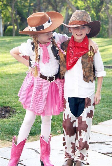25 Western Halloween Costumes 2023 Diy Cowboy And Cowgirl Costumes