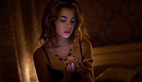 What Is Gfe Girlfriend Experience Explained Adult Blog