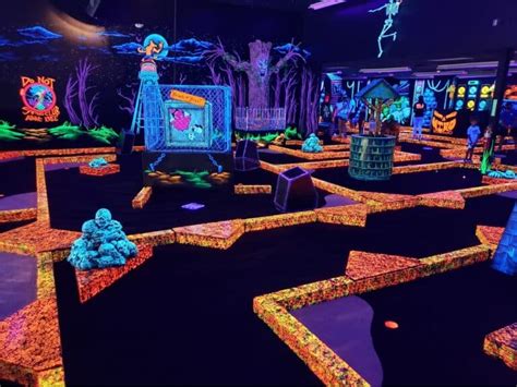 Mini Golf Arcade Bowling And More In Cherry Hill New Jersey