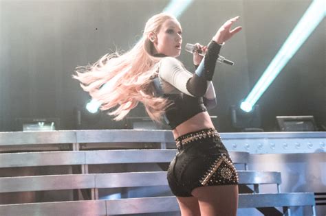 Iggy Azalea Is Suing Her Ex Bf Over The Sex Tape Thing Mandatory
