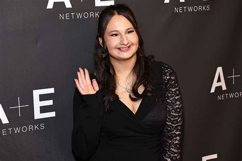 Patricia Arquette Hopes People Are Gentle With Gypsy Rose Blanchard