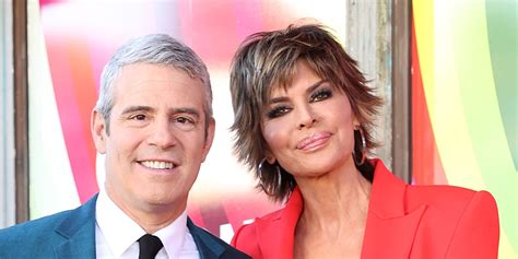 Andy Cohen Reacts After Lisa Rinna Gets Booed At Bravocon 2022 2022