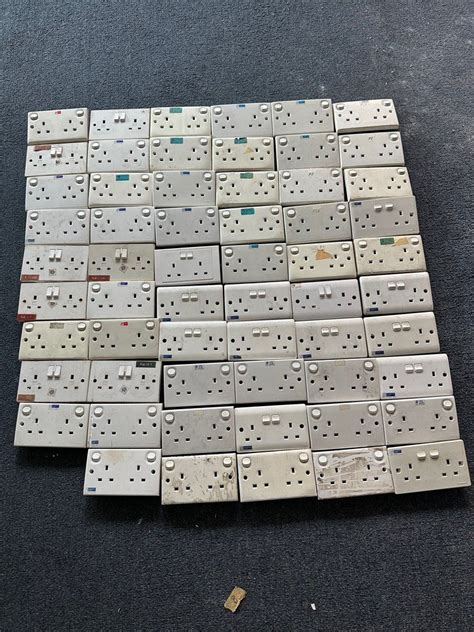 Double Gang Switch Socket Outlet Everything Else On Carousell