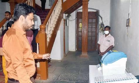 Eluru Model EVM Set Up To Create Awareness Among Voters