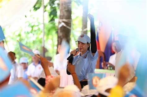 លោក ហ៊ុន ម៉ានី