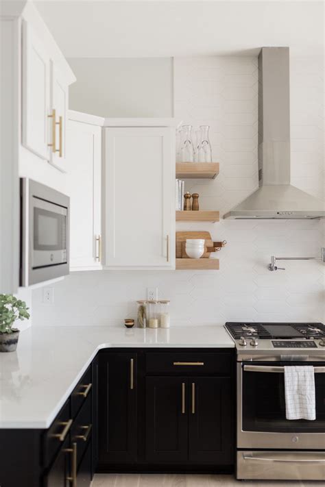 20 Two Tone Kitchen Cabinet Ideas To Transform Your Culinary Space