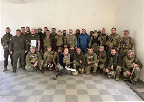 Марцінків відвідав військових на фронті та вручив їм нагороди ФОТО ПІК