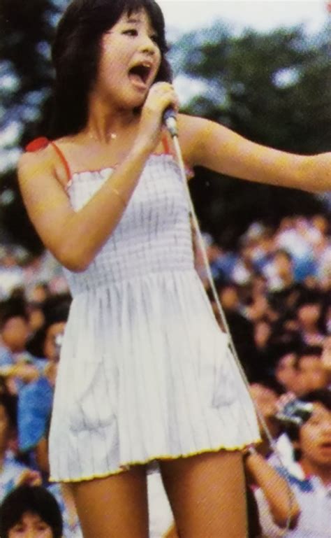 「松田聖子 ステージ」おしゃれまとめの人気アイデア｜pinterest｜tommy 聖子 アイドル 写真 女優