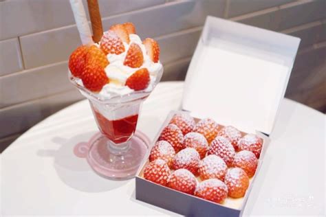 시흥 은행동 디저트카페 맛집 딸기파르페 딸기티라미수 생각나는 맛 네이버 블로그