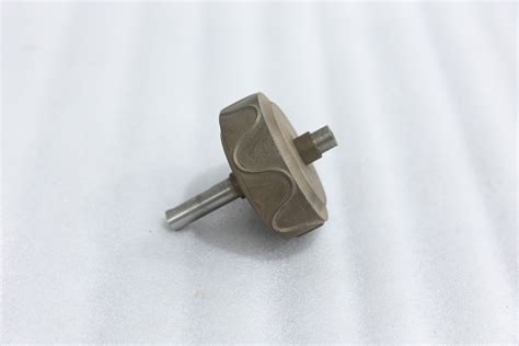 联宇机电主营超声波塑料焊接压花机 超声波打片机 超声波缝锭机 服装皮革压花压纹压logo压标机 超声波无纺布炭包活性炭包茶叶包中药包足浴药包茶
