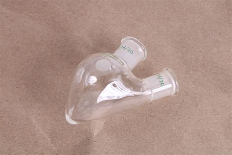Chemglass 25ml 2 Neck Pear Shaped Flask 14 20 Outer Angled 20 Degree