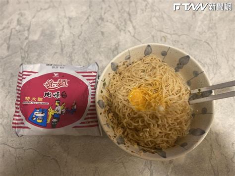 日人愛上統一肉燥麵！東京售價漲3倍照買 「獨特吃法」被狂讚：超懂吃 Ftnn 新聞網