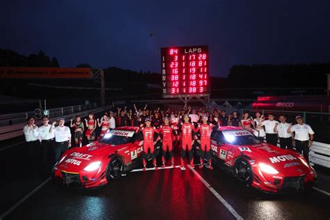 Super Gt第6戦sugo、波乱のレースを3 Zが制し、今季2勝目でランキングトップに。23 Zが2位でnissan Z Gt500が